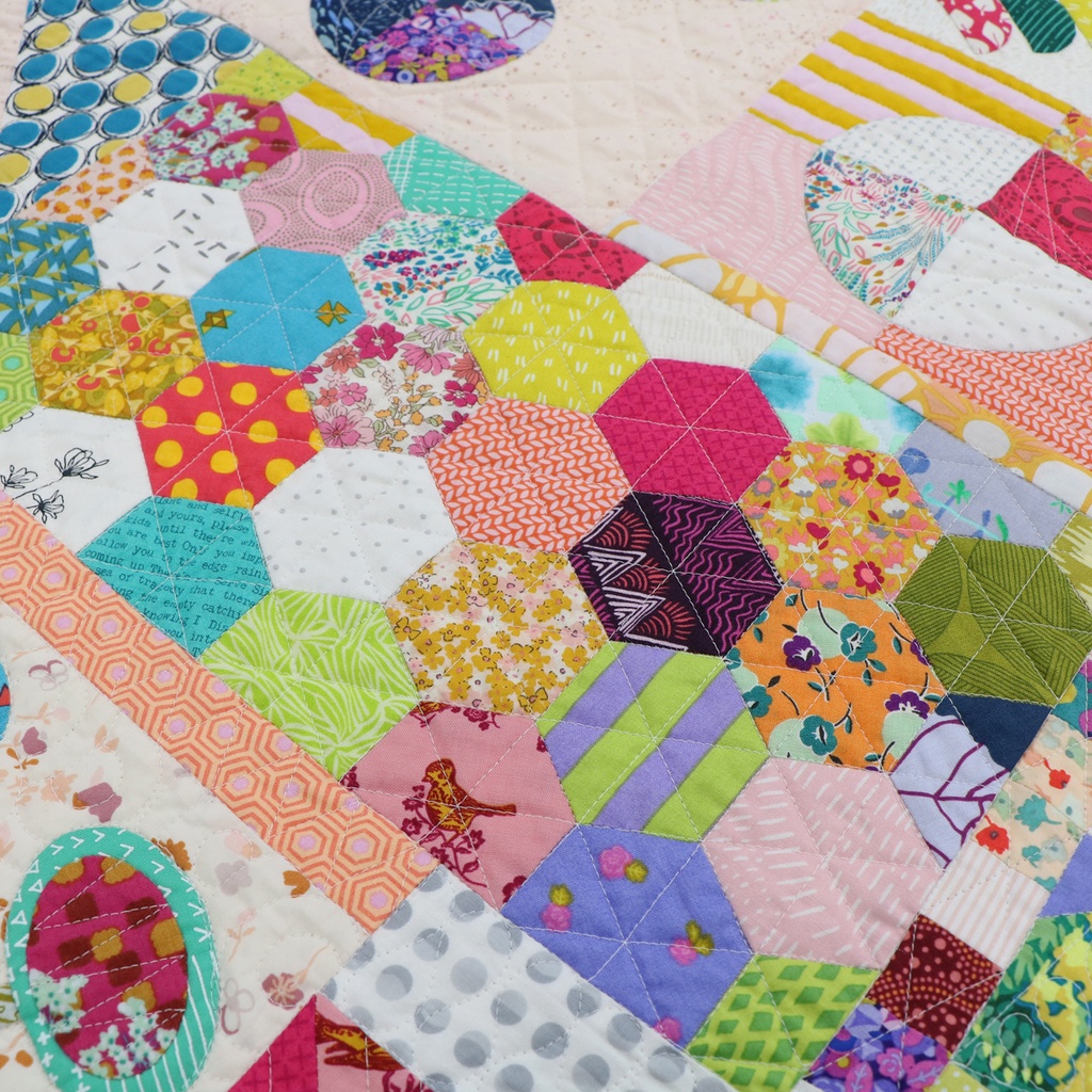 Green Tea & Sweet Beans Quilt Kit | Sue Spargo Folk Art Quilts